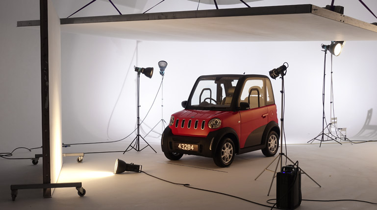 How to light and photograph cars in a studio [+FREE Video]