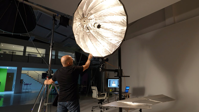 Parabolic reflector comparison and budget modifier hack | Visual Education